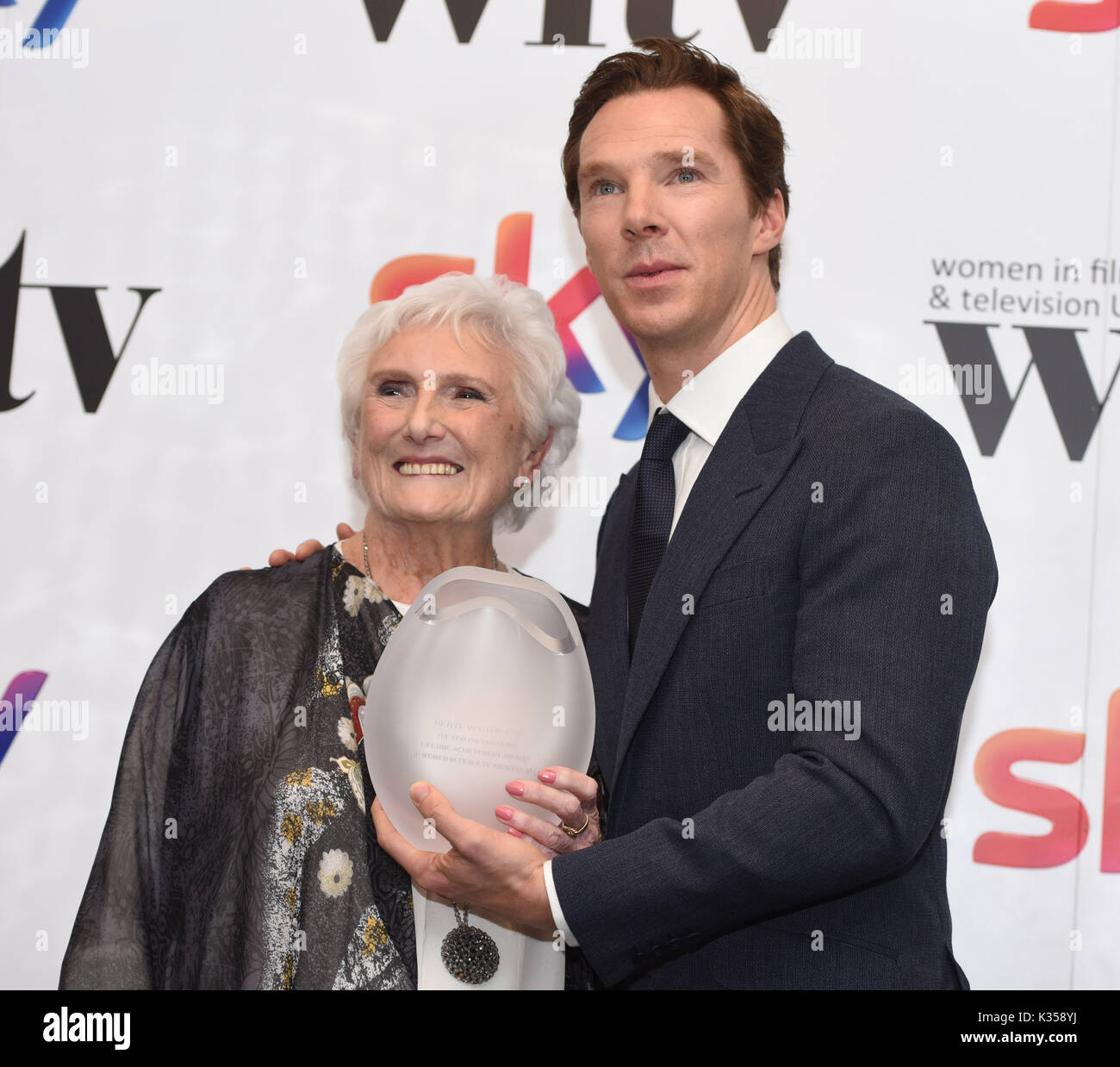 Beryl grey hi-res stock photography and images - Alamy