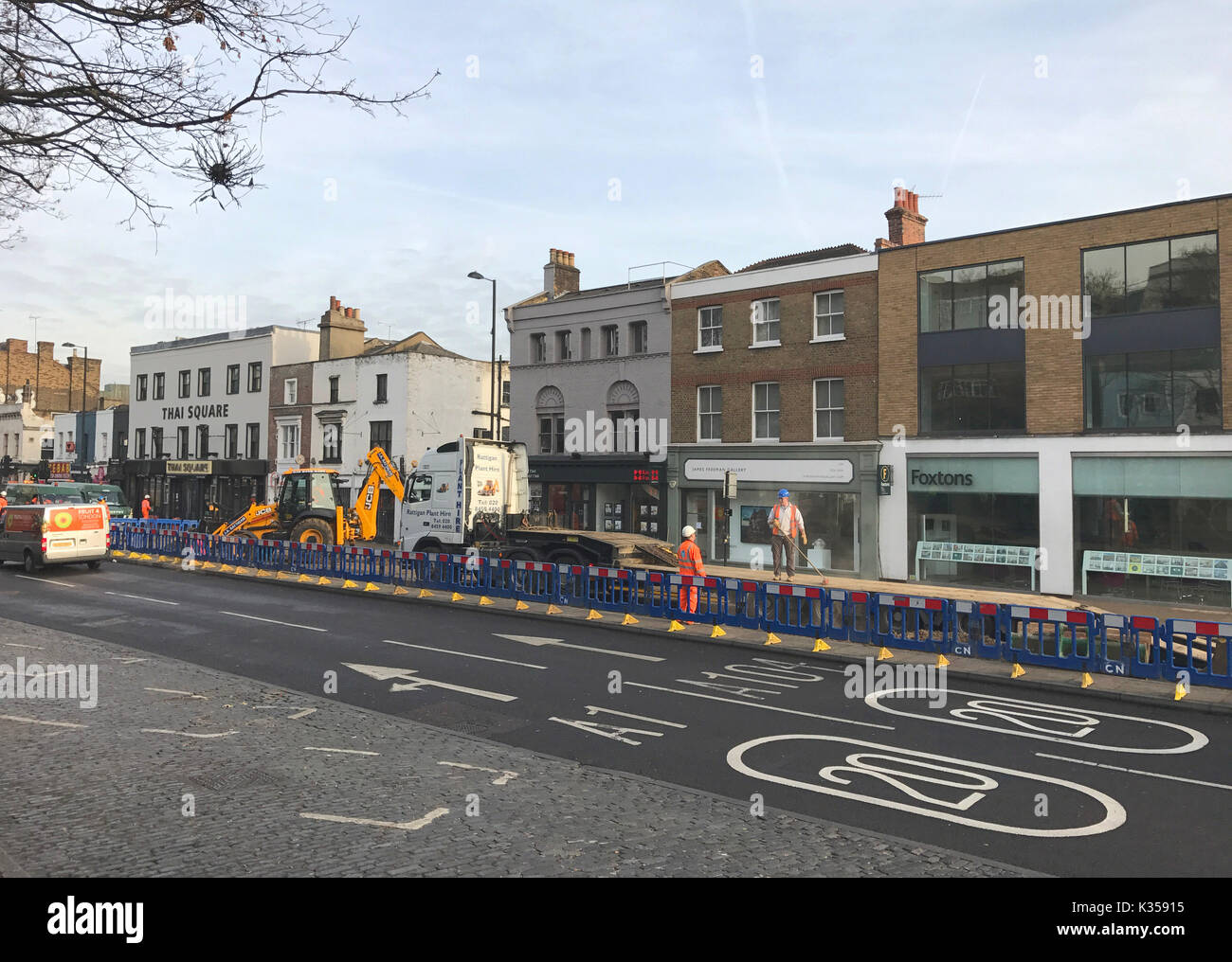 Angel station london islington hi-res stock photography and images - Alamy