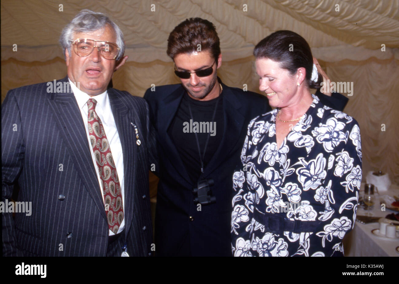 George michael with mum hi-res stock photography and images - Alamy