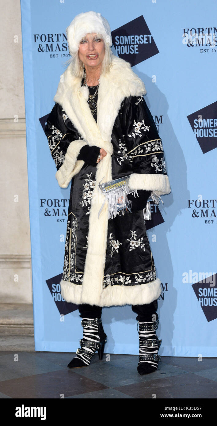 Photo Must Be Credited ©Alpha Press 078237 16/11/2016 Virginia Bates ...