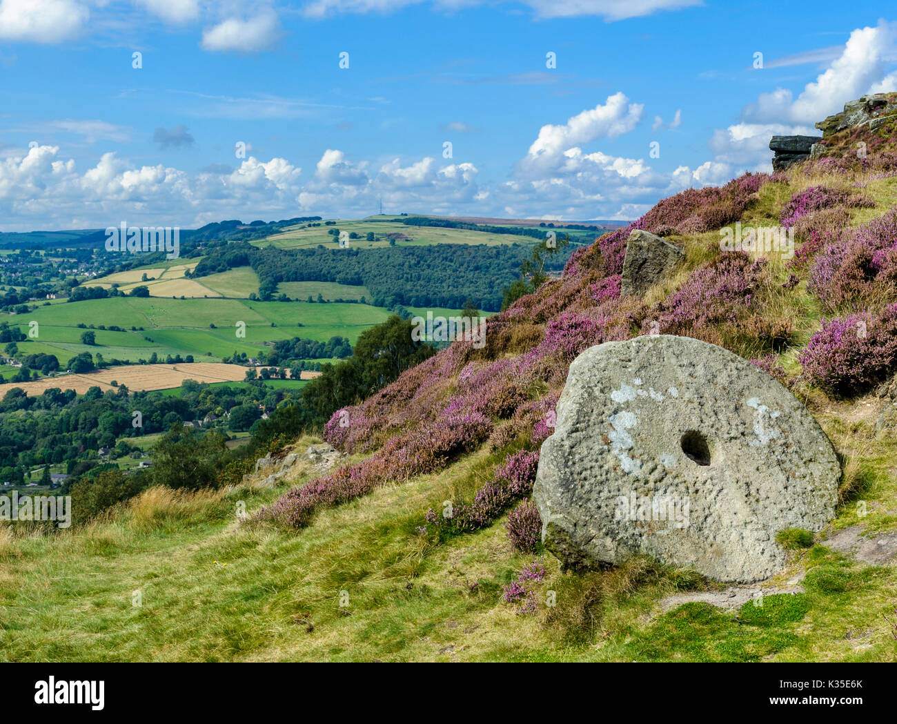 Curbar Edge, Derbyshire, England - looking north along the edge Stock ...