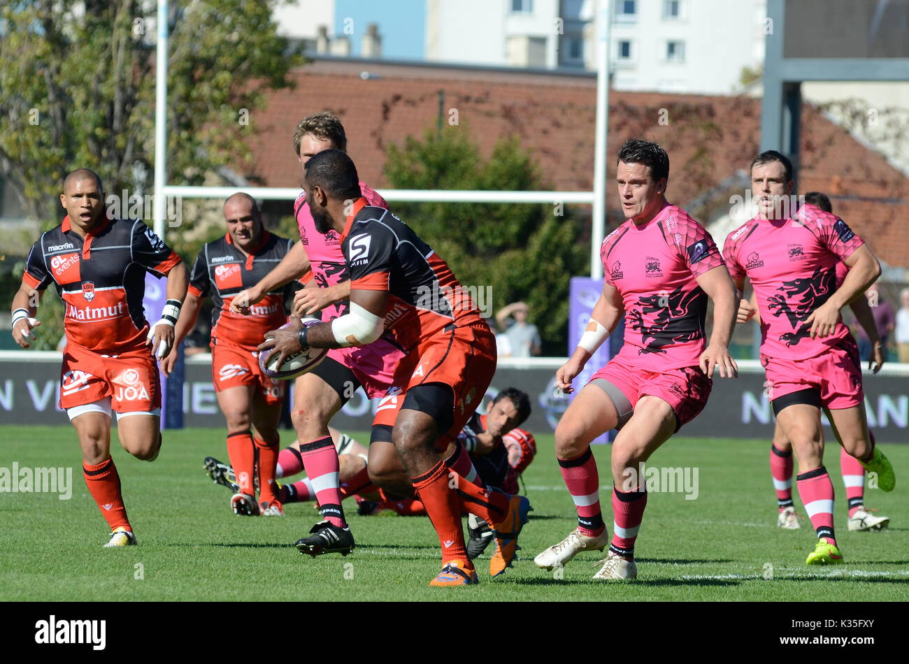 Rugby: LOU vs London Welsh, Lyon, France Stock Photo - Alamy