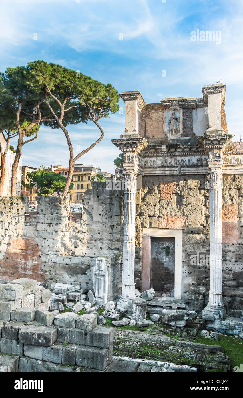 Portico ancient city ruins hi-res stock photography and images - Alamy