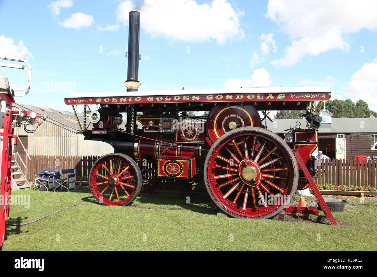 Scale steam traction engine hi-res stock photography and images - Alamy