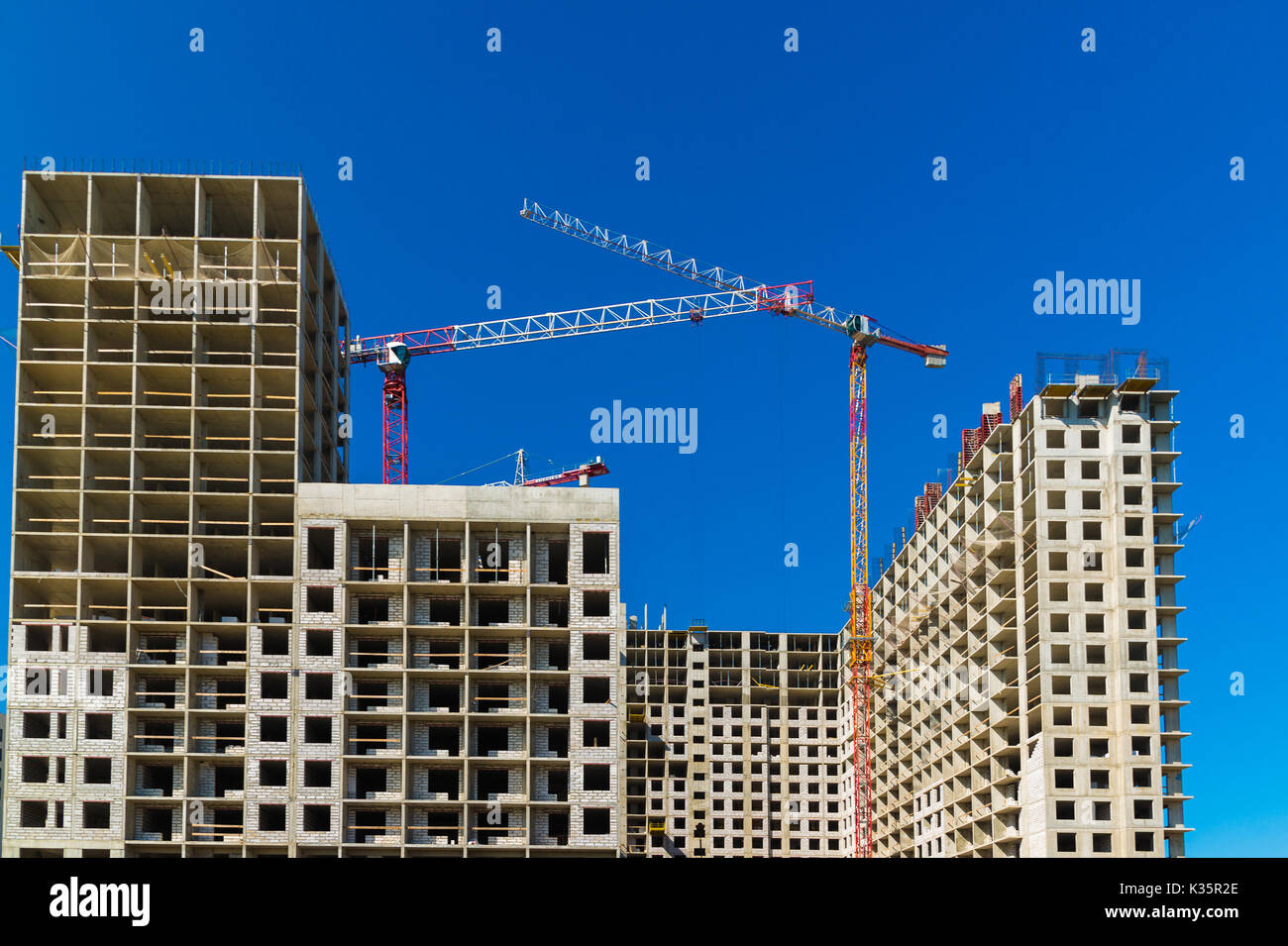 Construction of residential buildings in Moscow, Russia Stock Photo - Alamy
