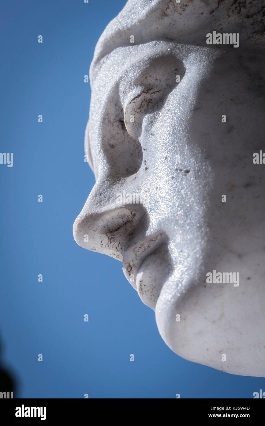 Human stone hi-res stock photography and images - Alamy