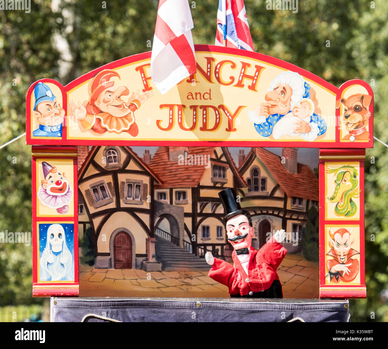 Puppet puppet show hi-res stock photography and images - Alamy