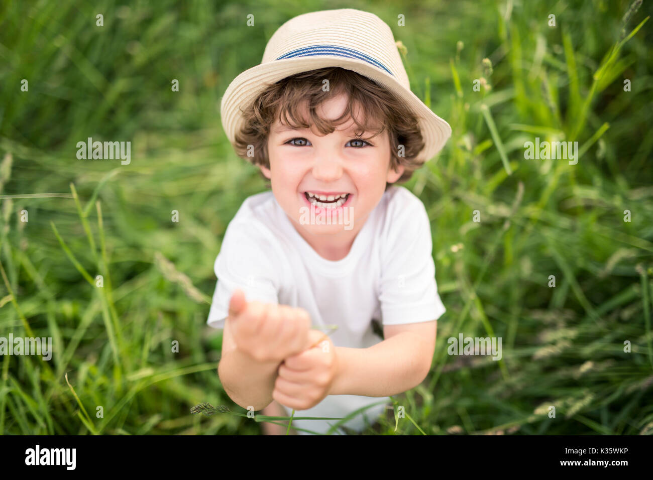 Adorable kid hi-res stock photography and images - Alamy