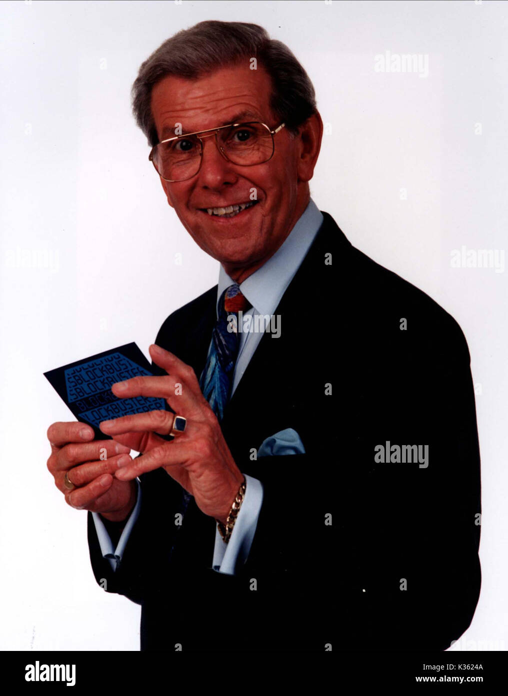 BLOCKBUSTERS BOB HOLNESS presenter Stock Photo - Alamy