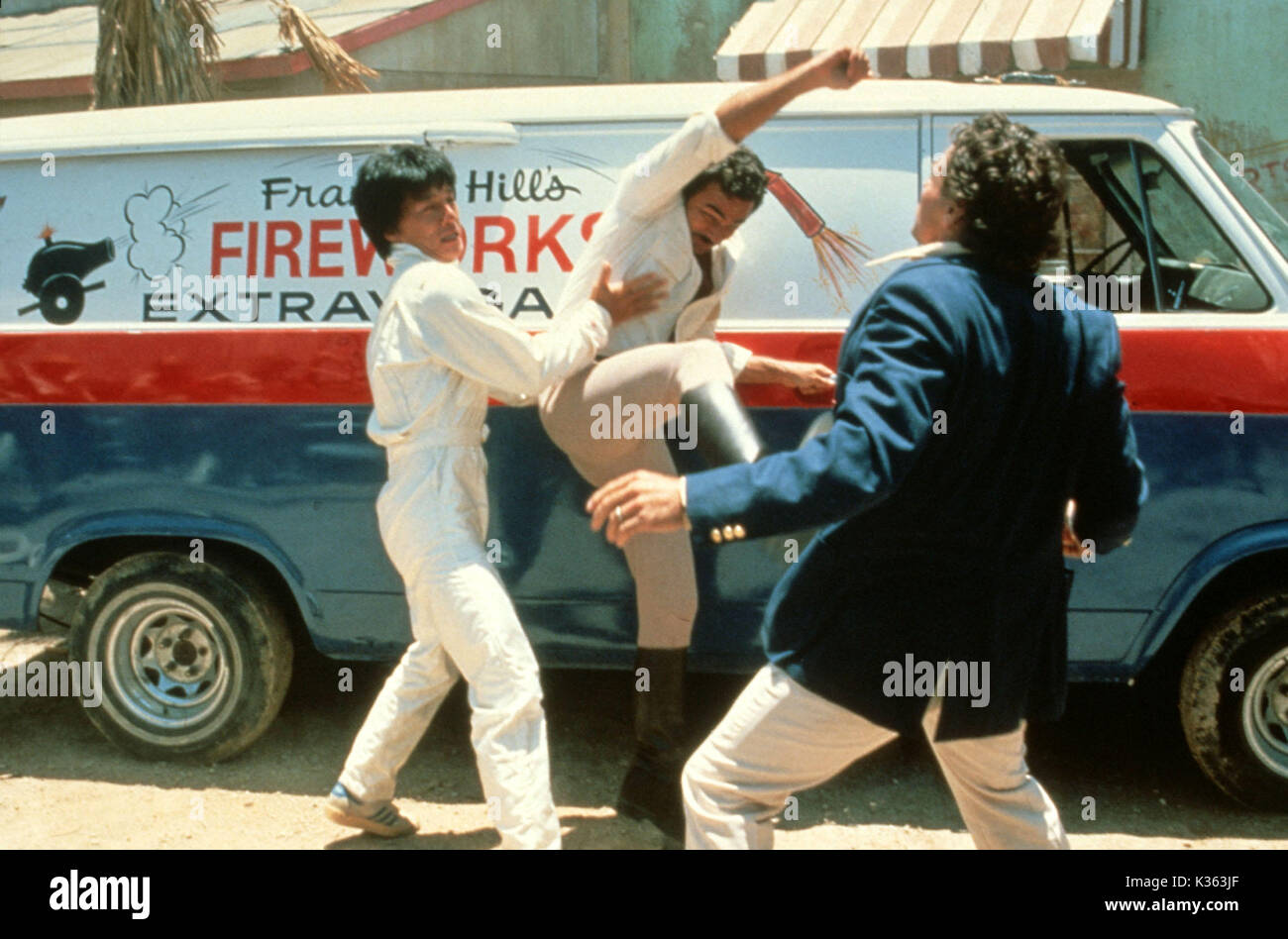 Burt reynolds cannonball run hi-res stock photography and images - Alamy