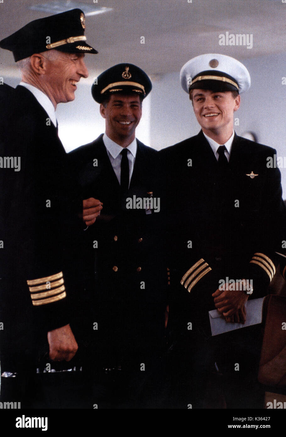 CATCH ME IF YOU CAN LEONARDO DICAPRIO, right Date: 2002 Stock Photo - Alamy