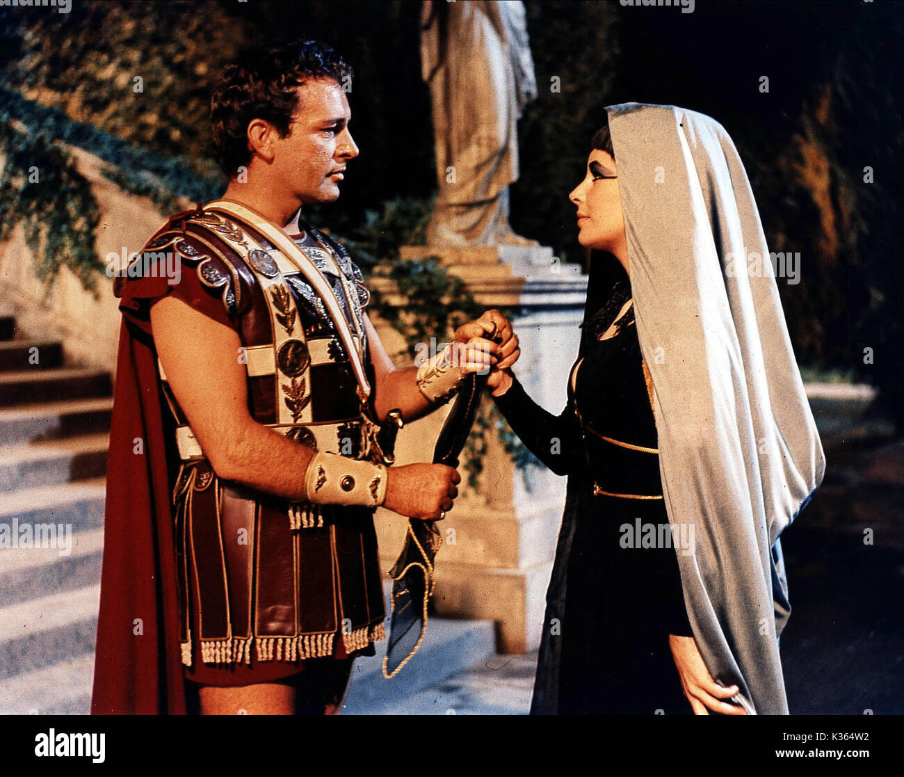 Elizabeth Taylor E Richard Burton Cleopatra