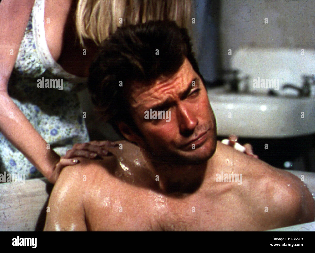 Clint eastwood coogan’s bluff hi-res stock photography and images - Alamy