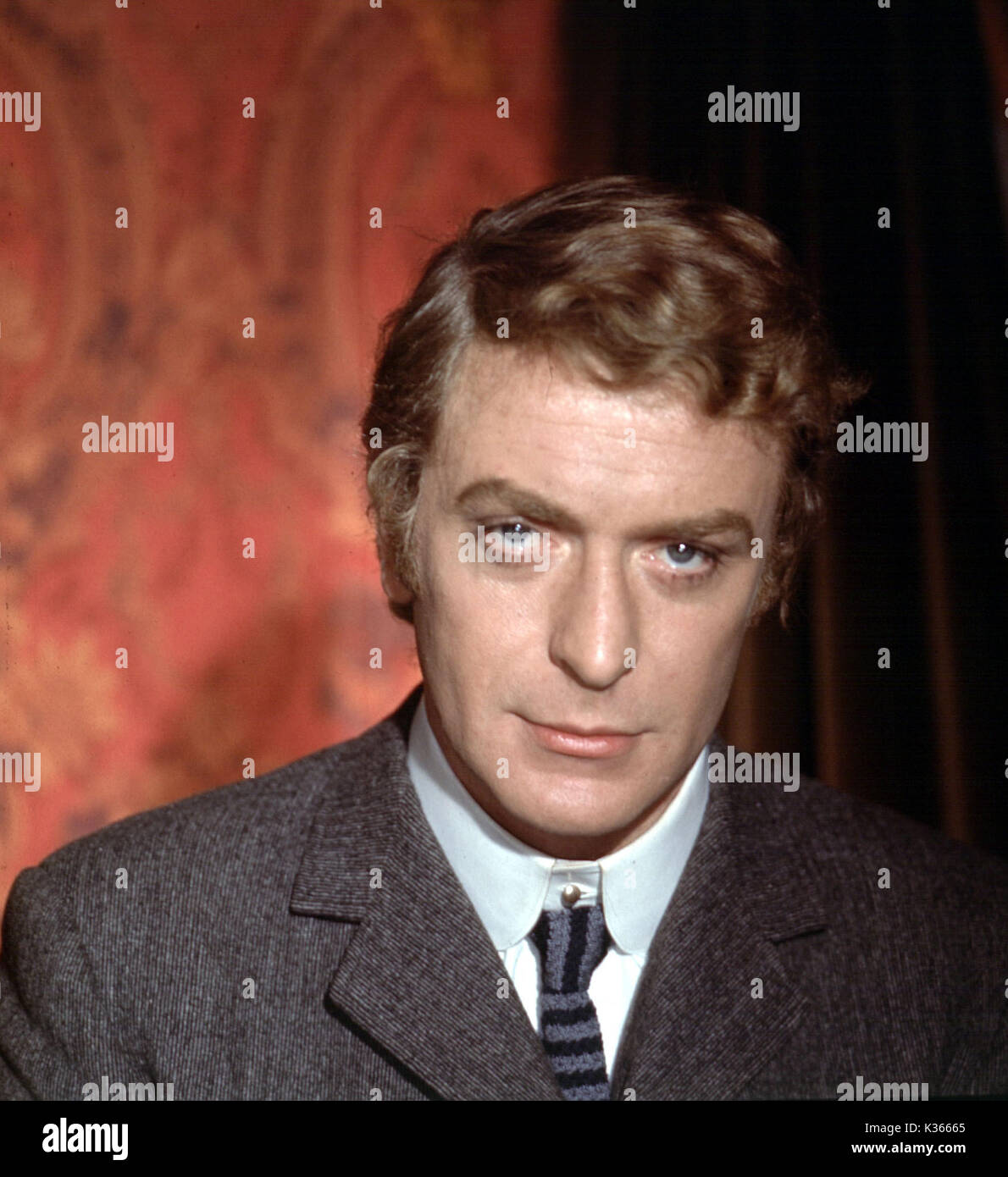 The wrong box 1966 hi-res stock photography and images - Alamy