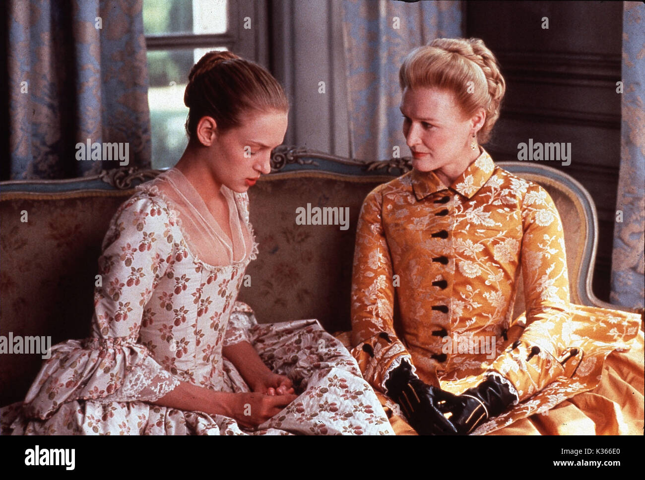 Dangerous liaisons glenn close hi-res stock photography and images - Alamy