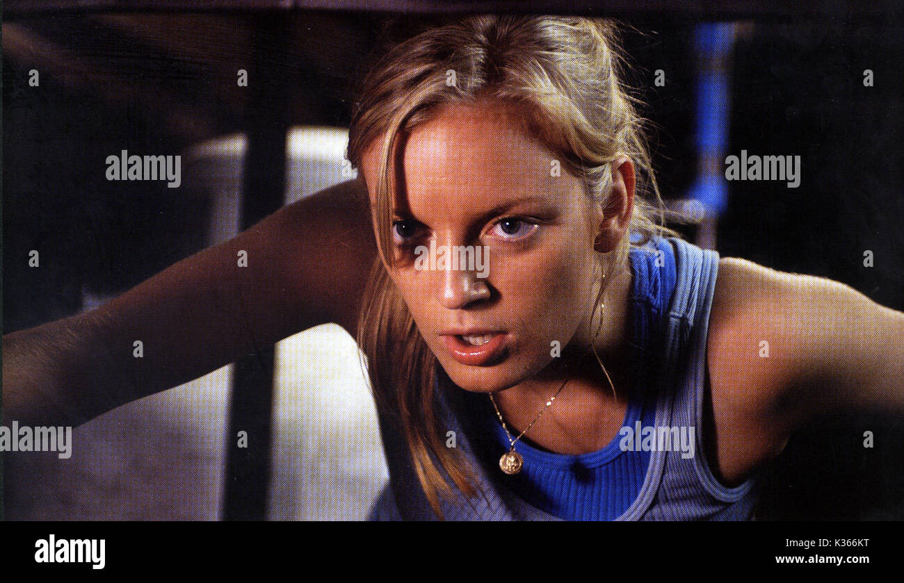 Sarah polley dawn of the dead hi-res stock photography and images - Alamy