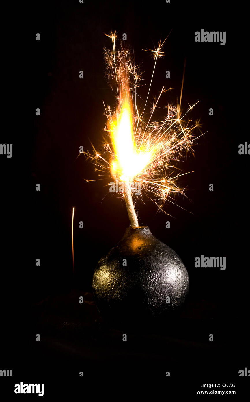 ready to explode bomb Stock Photo - Alamy
