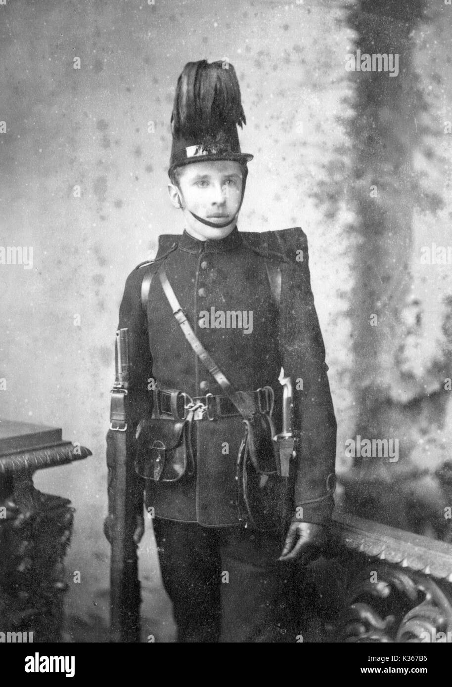 Rifleman uniform hi-res stock photography and images - Alamy