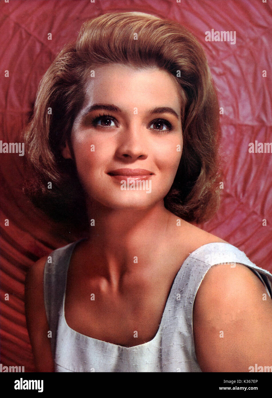 Angie dickinson hi-res stock photography and images - Alamy