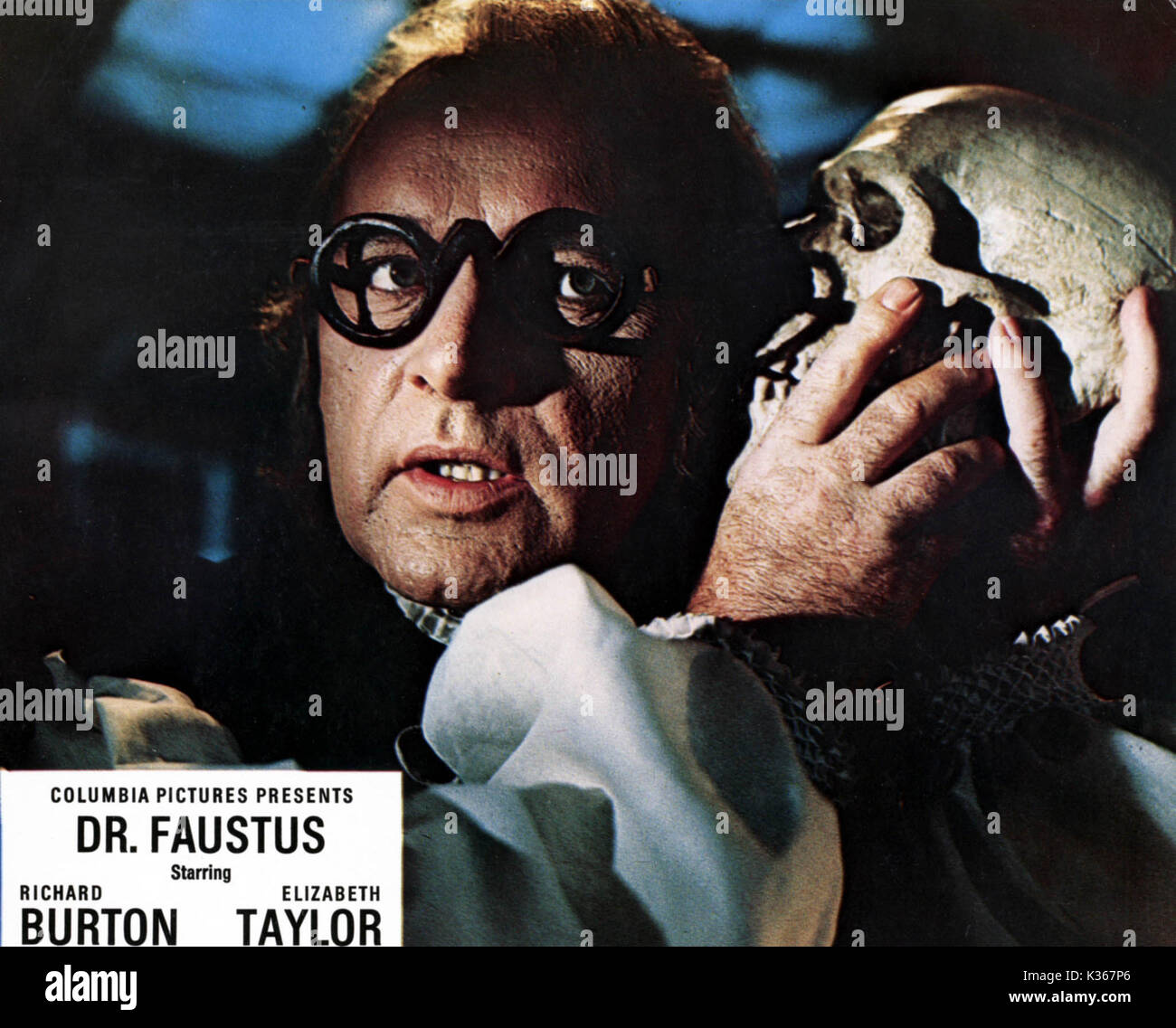 Doctor faustus hi-res stock photography and images - Alamy