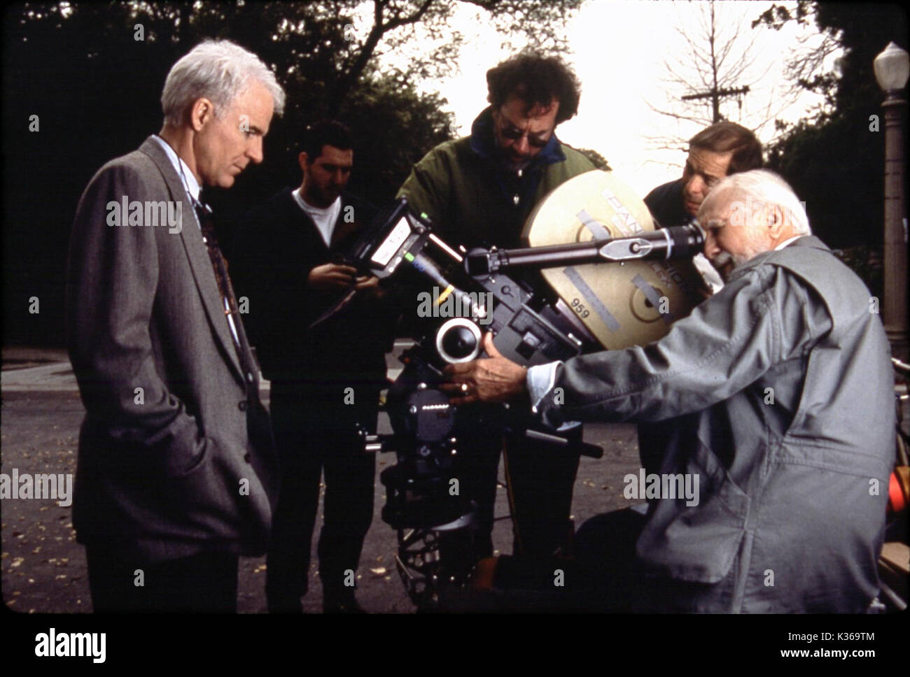 FATHER OF THE BRIDE 2 STEVE MARTIN, cinematographer WILLIAM FRAKER Date ...