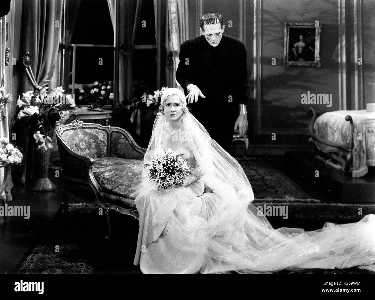 FRANKENSTEIN MAE CLARKE, BORIS KARLOV Date: 1931 Stock Photo - Alamy