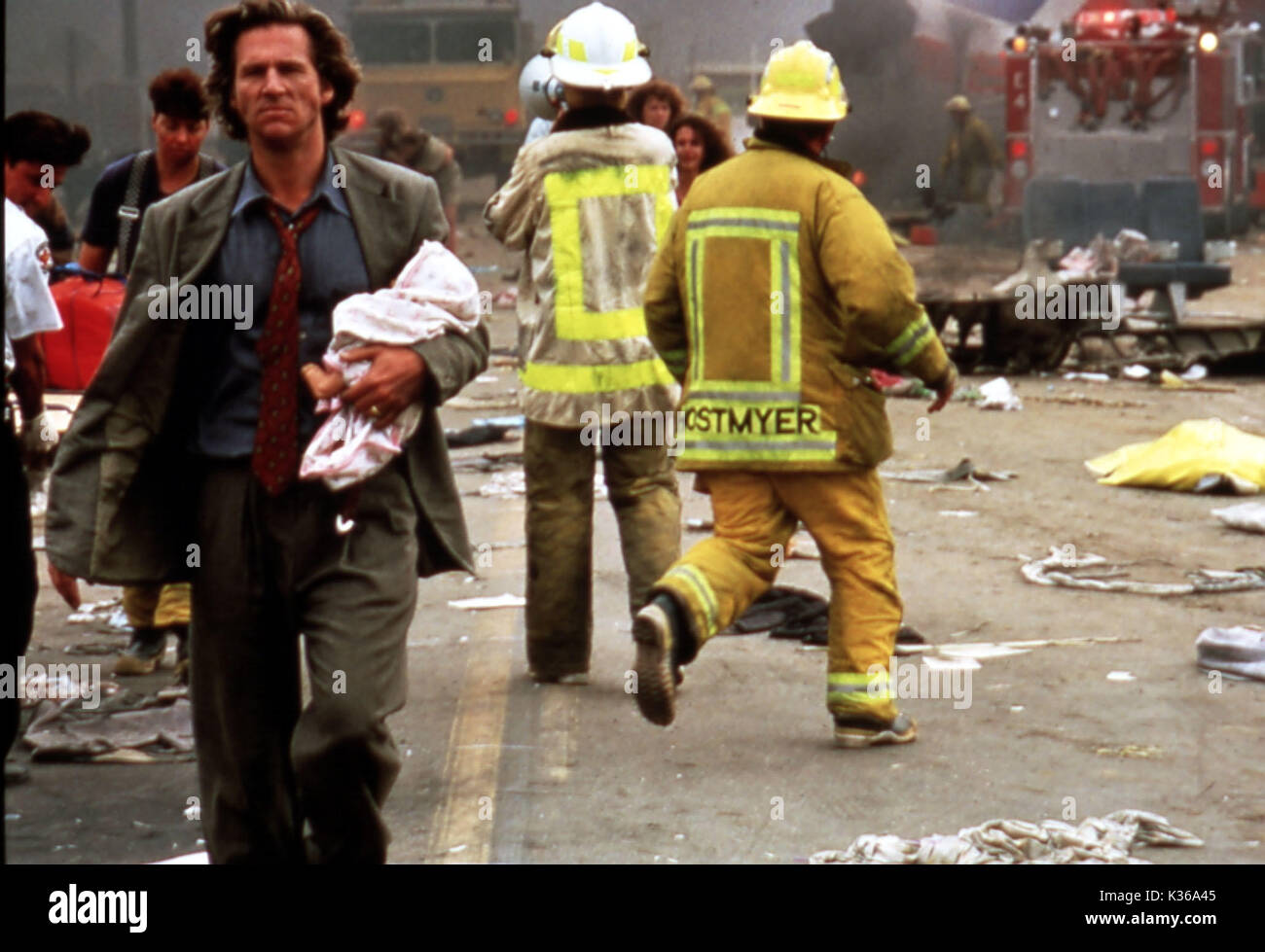 Fearless 1993 hi-res stock photography and images - Alamy