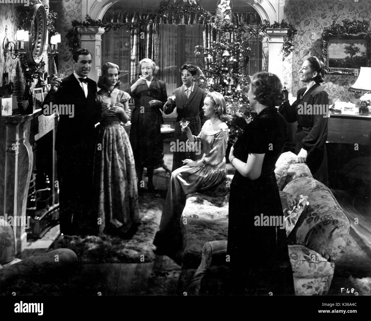 FRIEDA L-R, DAVID FARRAR, MAI ZETTERLING, GLADYS HENSON, , GLYNIS JOHNS ...