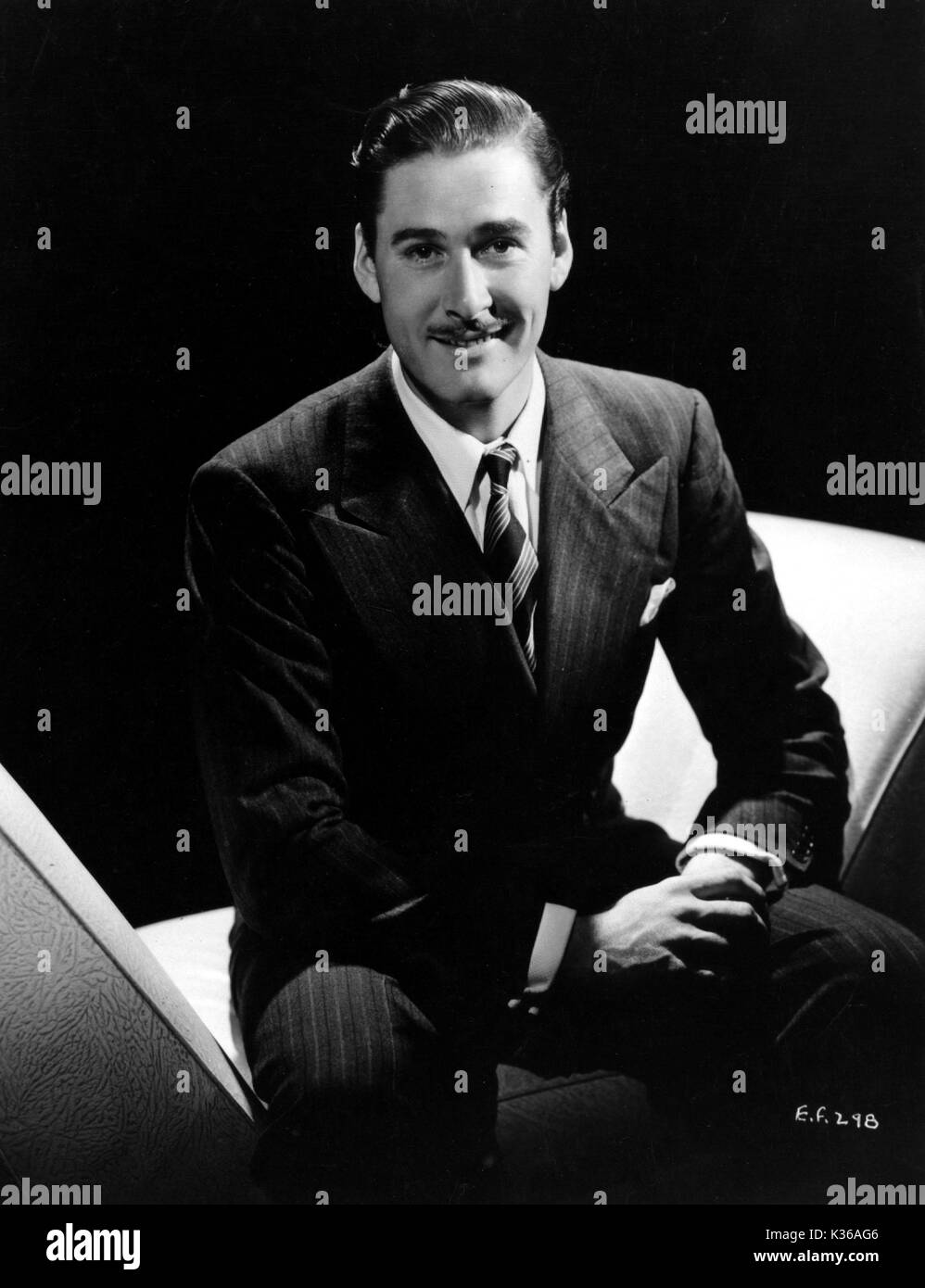 Errol flynn errol flynn errol flynn hi-res stock photography and images ...