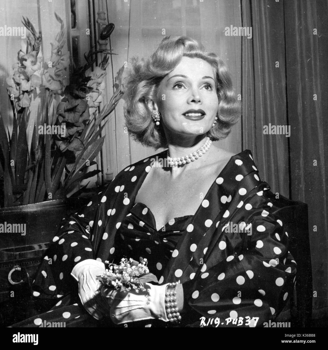 Zsa zsa gabor moulin rouge hi-res stock photography and images - Alamy