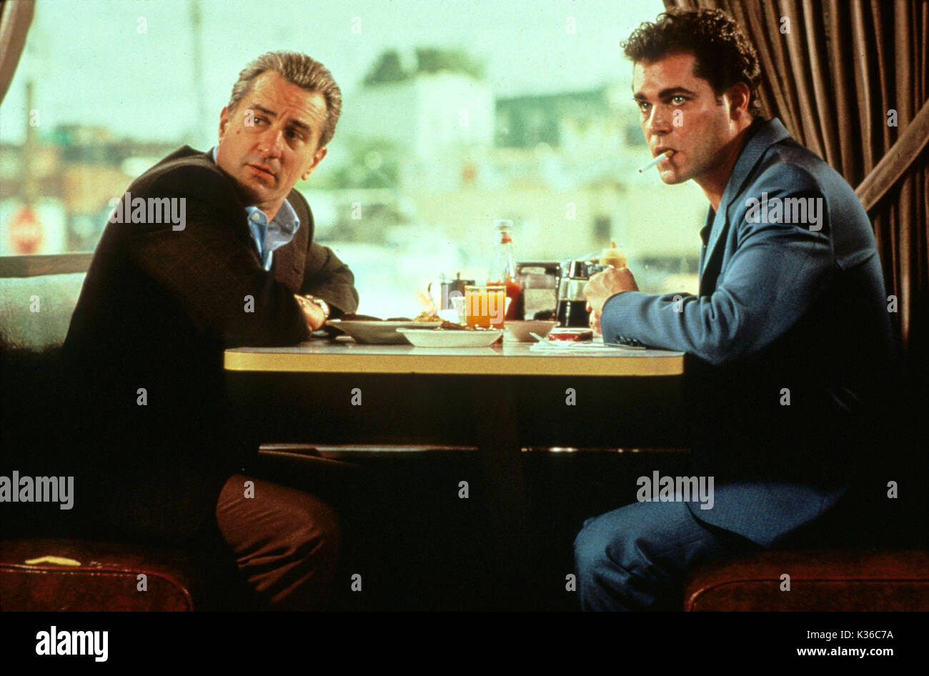 Goodfellas 1990 robert de niro hi-res stock photography and images - Alamy