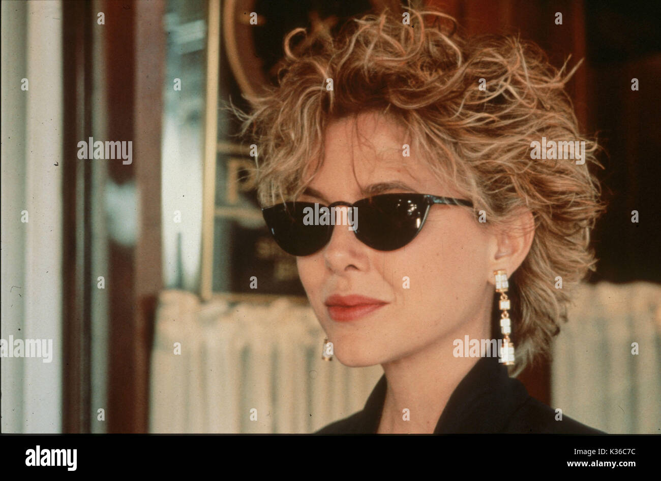 GRIFTERS ANNETTE BENING FILM RELEASE FROM CINEPLEX-ODEON FILMS GRIFTERS ...