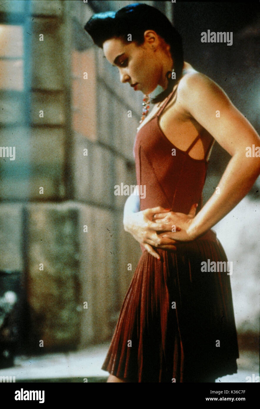 Bridge graffiti hi-res stock photography and images - Alamy