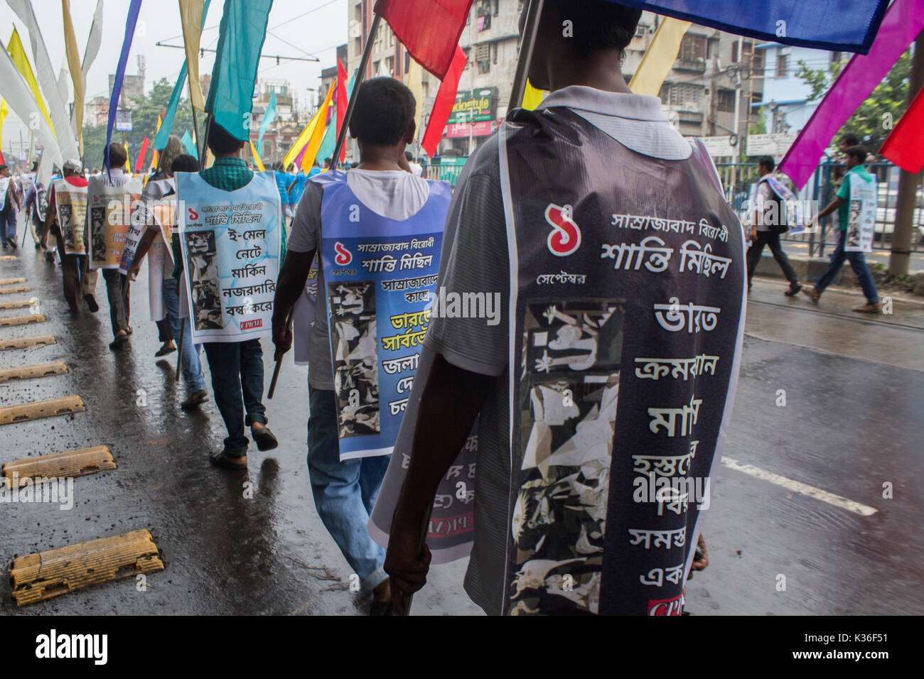 Anti imperialist posters hi-res stock photography and images - Alamy