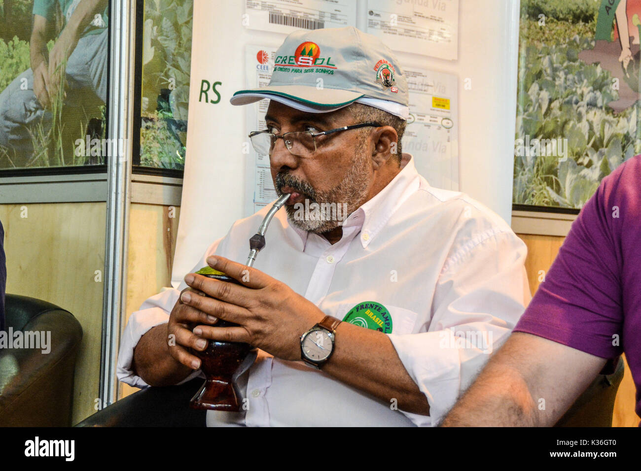 Esteio, Brazil. 01st Sep, 2017. Senator Paulo Paim (PT/RS) spoke with ...