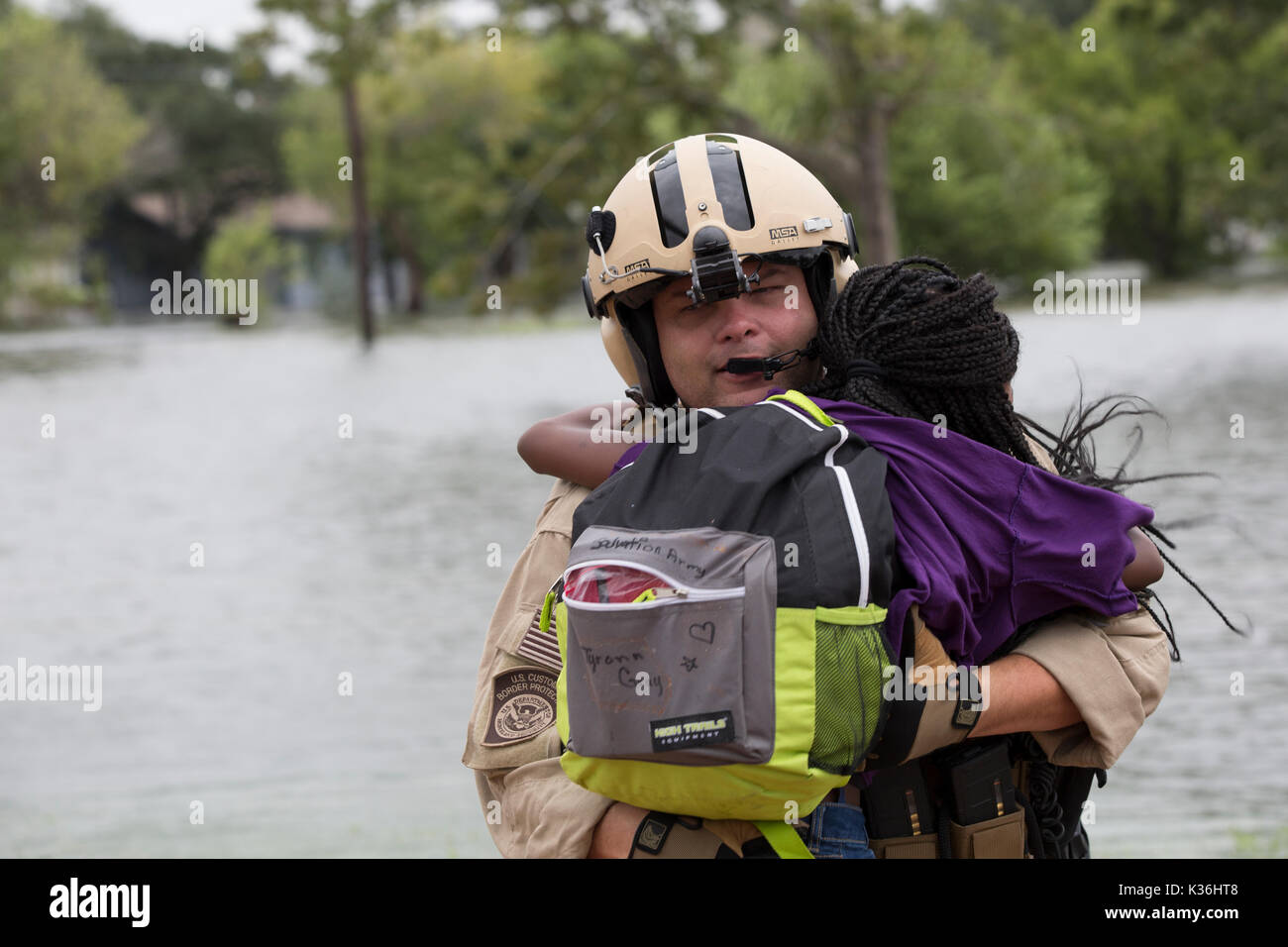Flood rescue child hi-res stock photography and images - Alamy