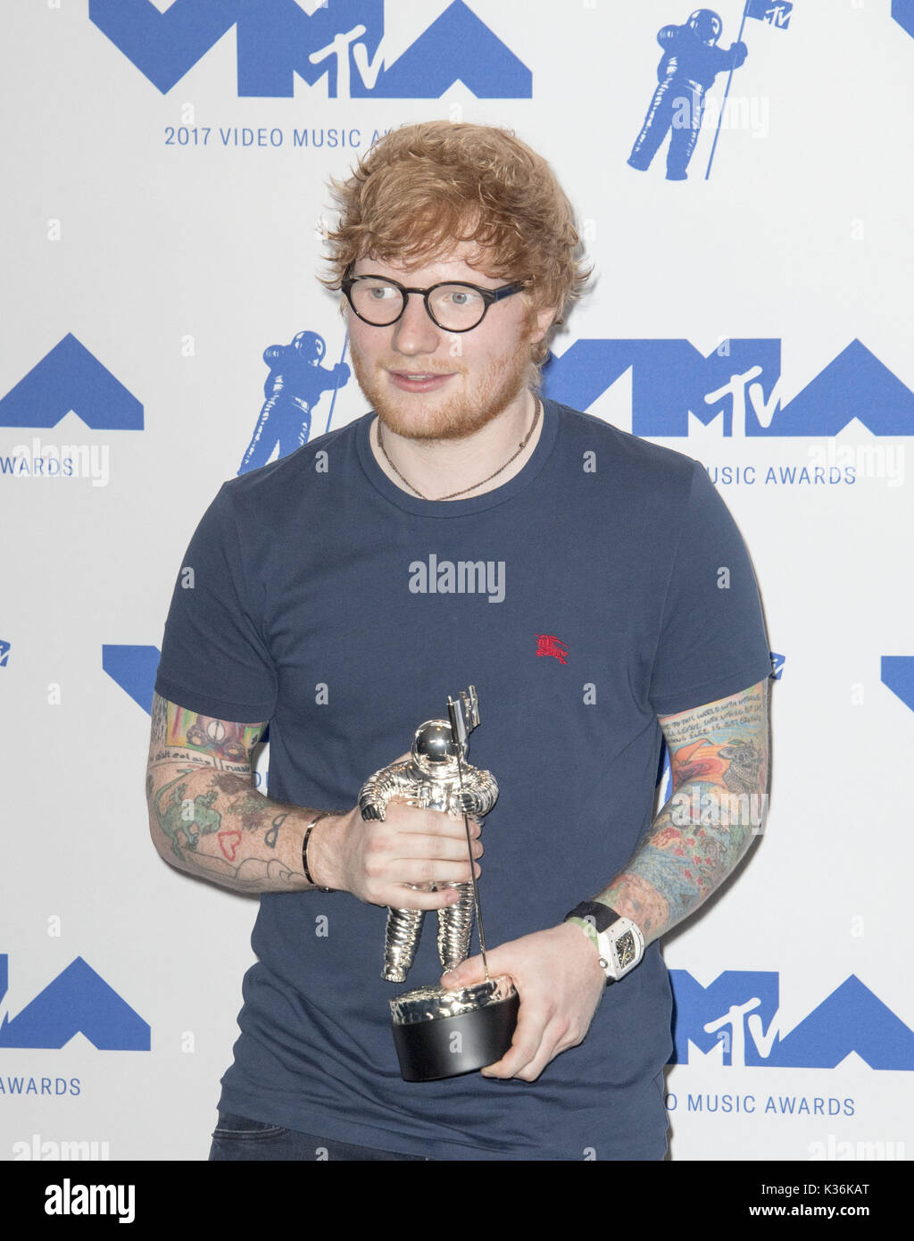 2017 mtv vma hi-res stock photography and images - Alamy