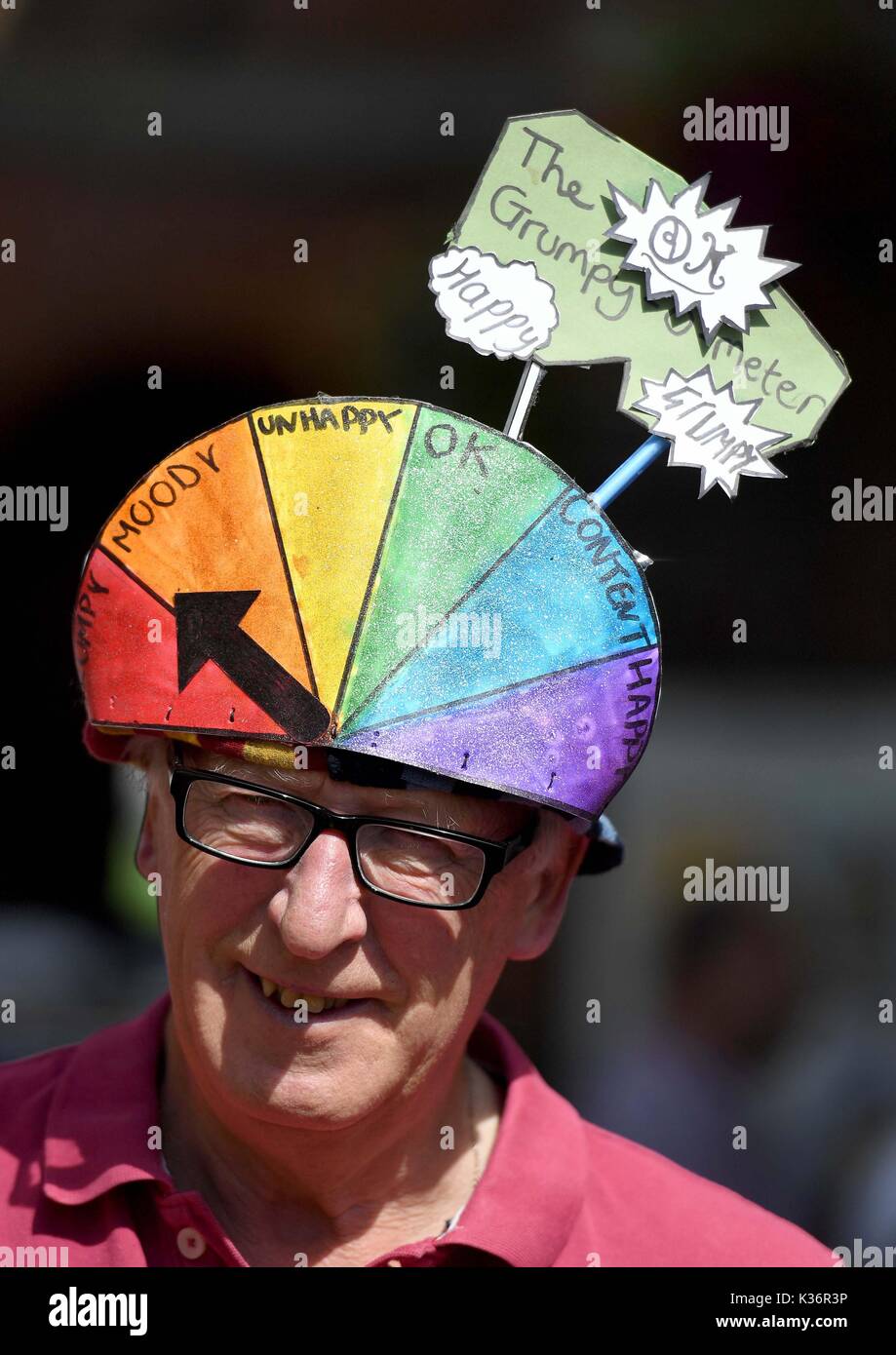 Unusual scale hi-res stock photography and images - Alamy