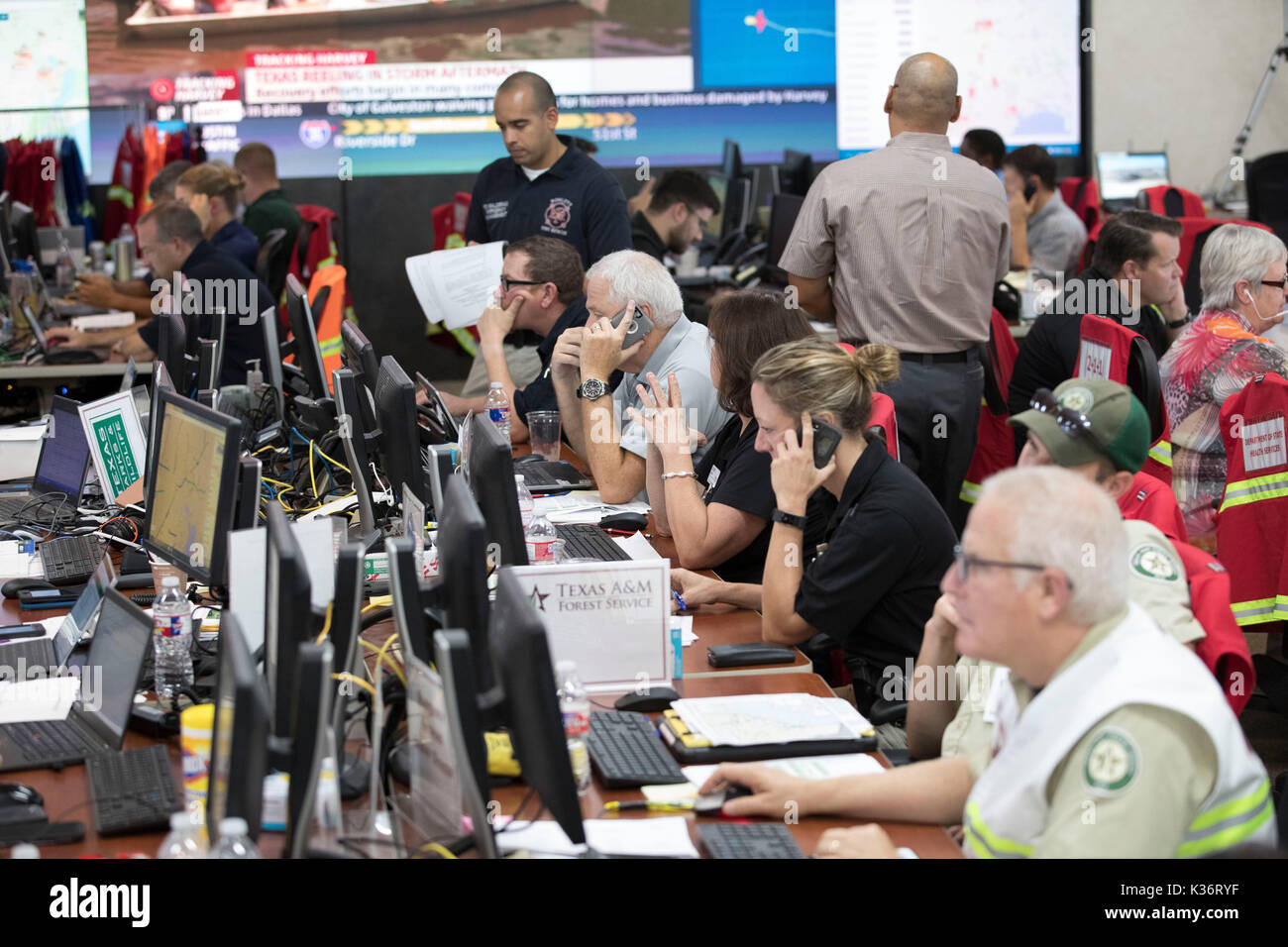 Disaster emergency hi-res stock photography and images - Alamy