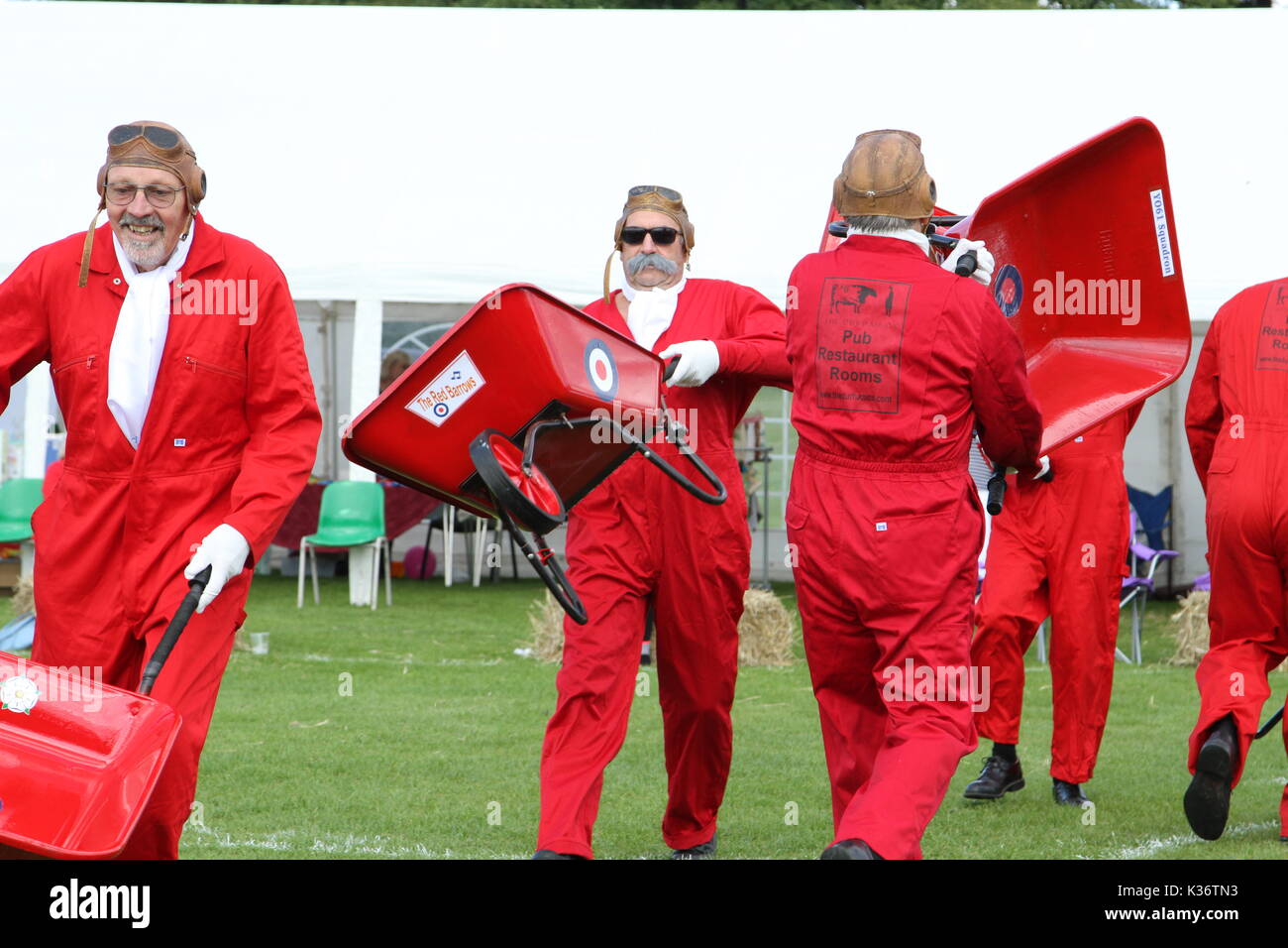 Team led by martin withers ex vulcan pilot hi-res stock photography and ...