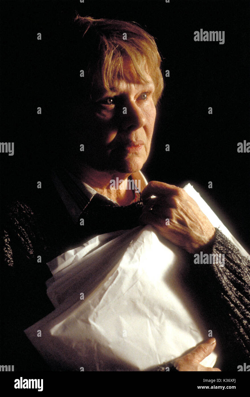 IRIS JUDI DENCH A BBC FILM Date: 2001 Stock Photo - Alamy
