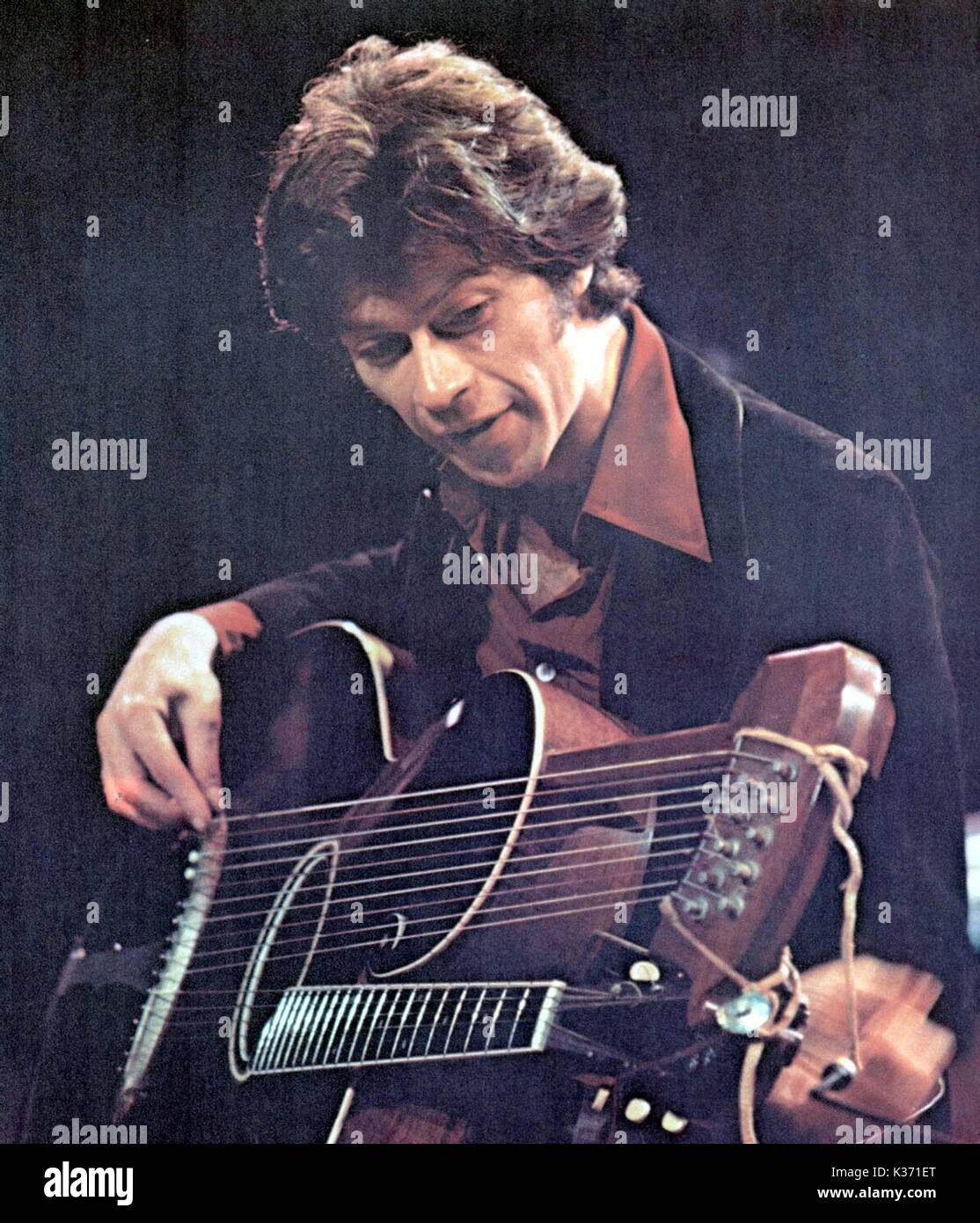 Robbie robertson 1978 hi-res stock photography and images - Alamy