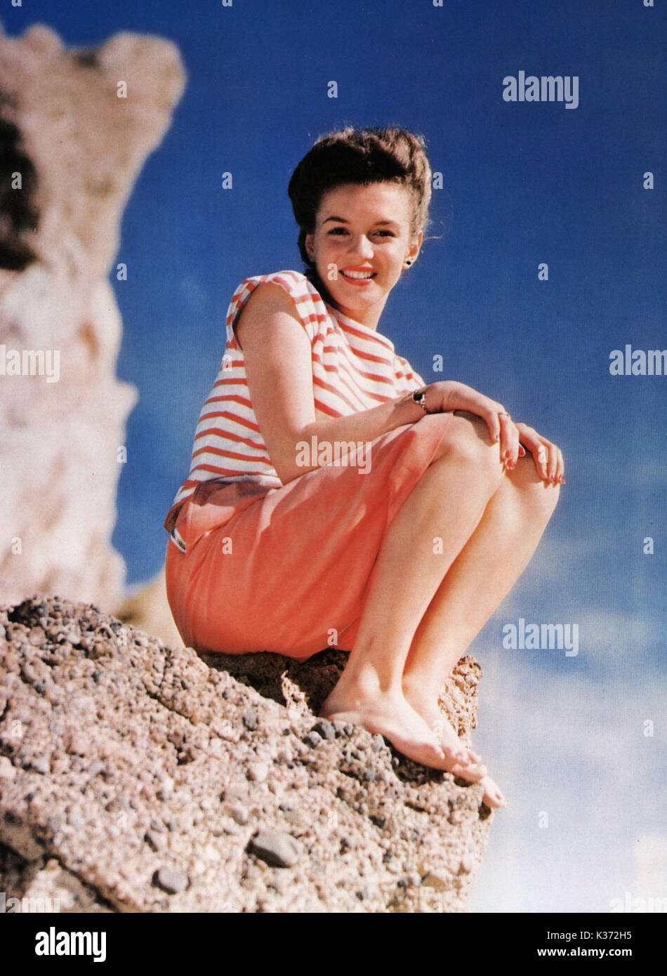 MARILYN MONROE Date: 1945 Stock Photo - Alamy