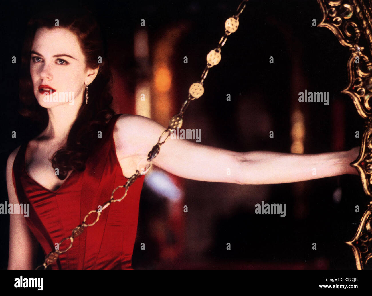 MOULIN ROUGE! NICOLE KIDMAN MOULIN ROUGE! NICOLE KIDMAN Date: 2001 ...