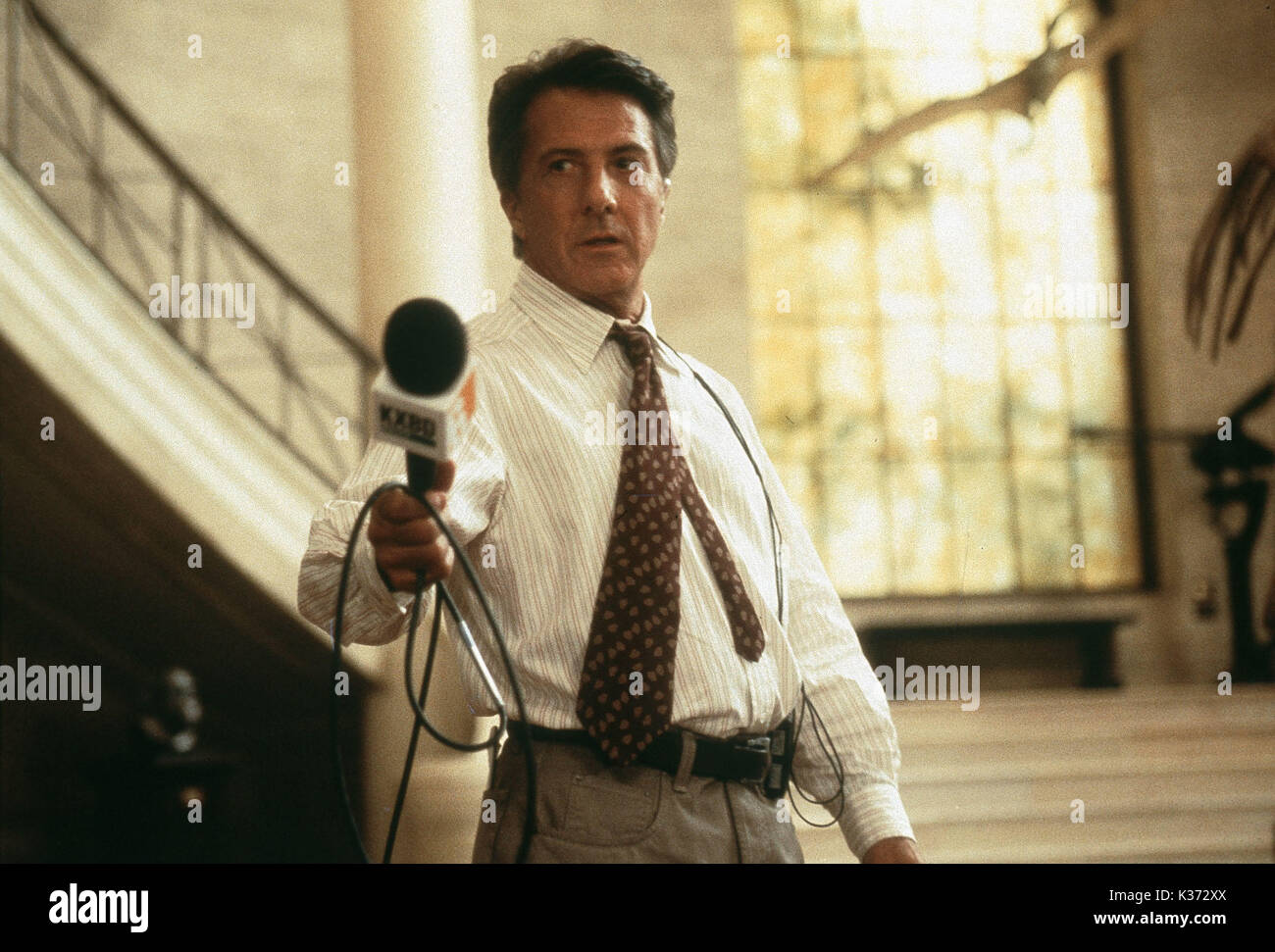 Dustin hoffman mad city 1997 hi-res stock photography and images - Alamy