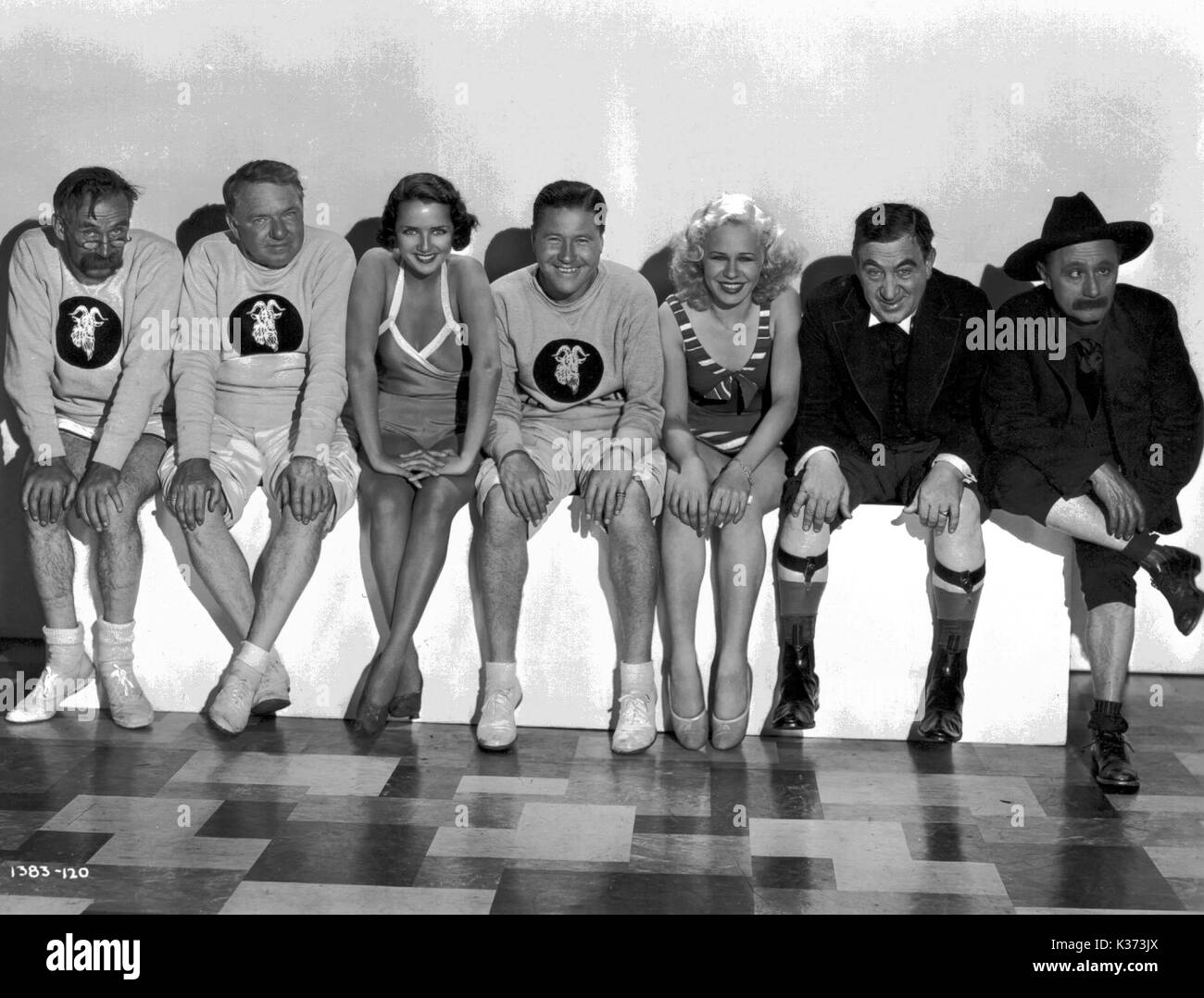 Million Dollar Legs l-r, Andy Clyde, W.C. Fields, Susan Fleming, Jack ...