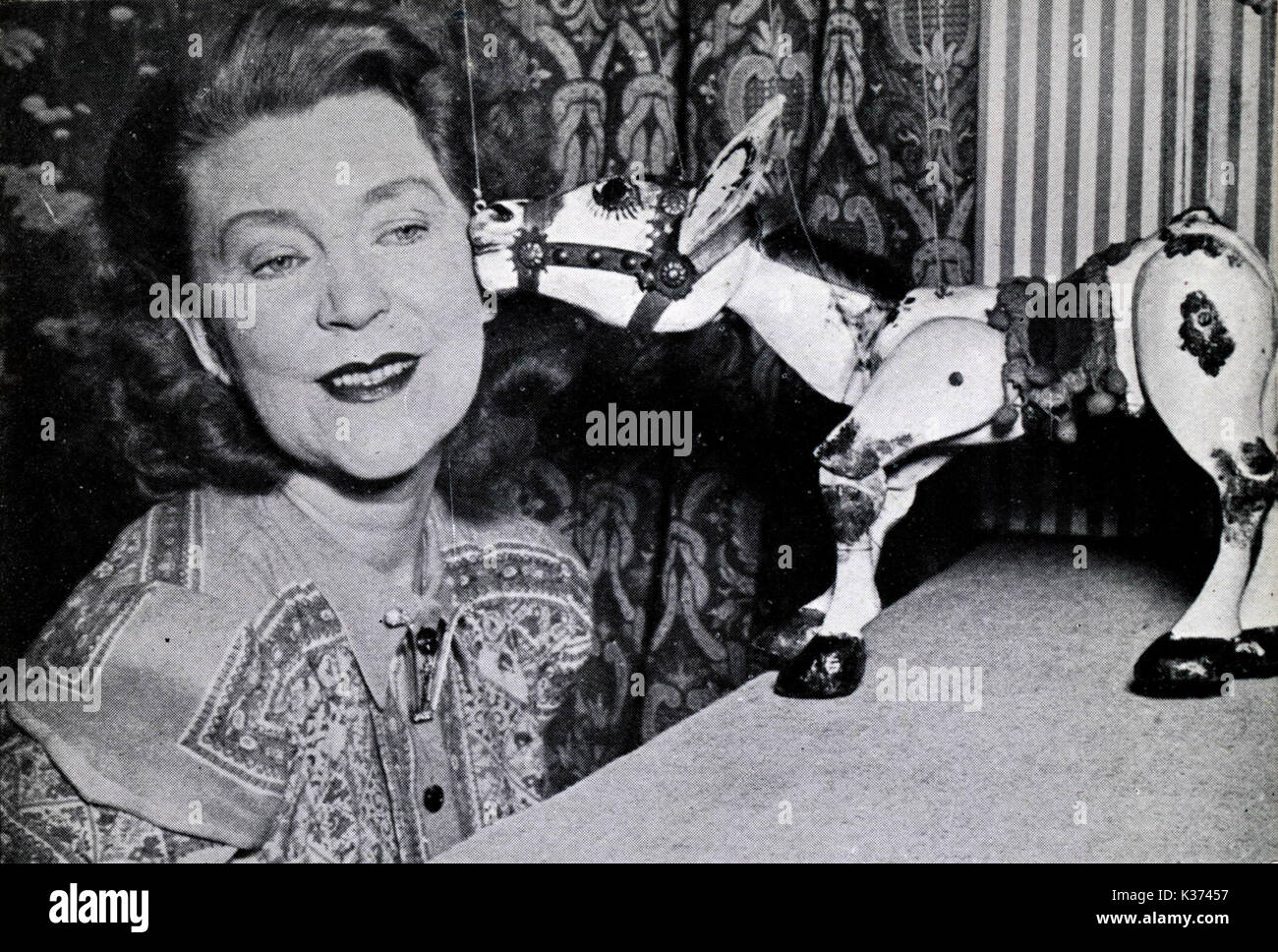 MUFFIN THE MULE ANNETTE MILLS Stock Photo - Alamy