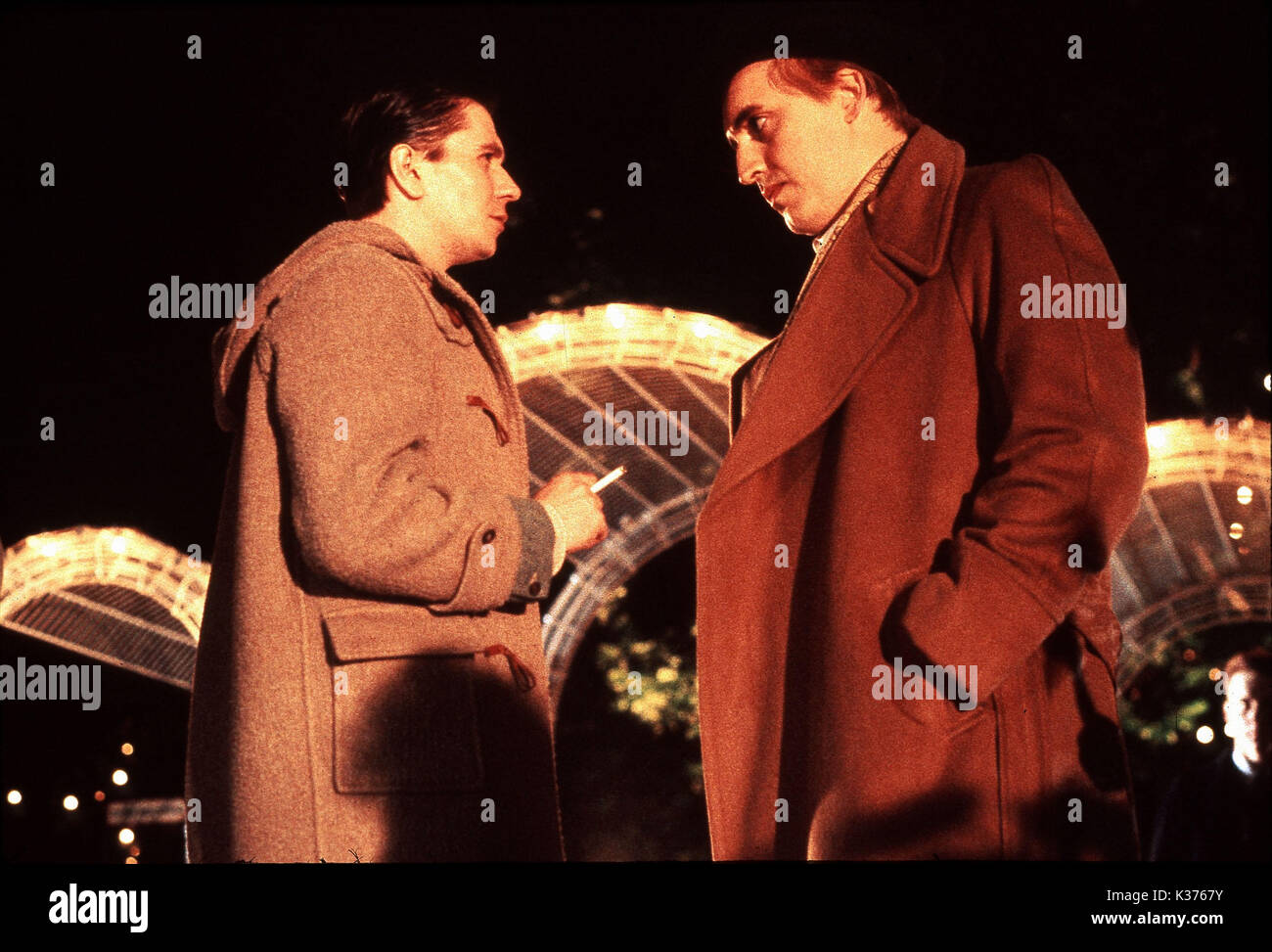 PRICK UP YOUR EARS GARY OLDMAN AS JOE ORTON, ALFRED MOLINA AS KENNETH ...