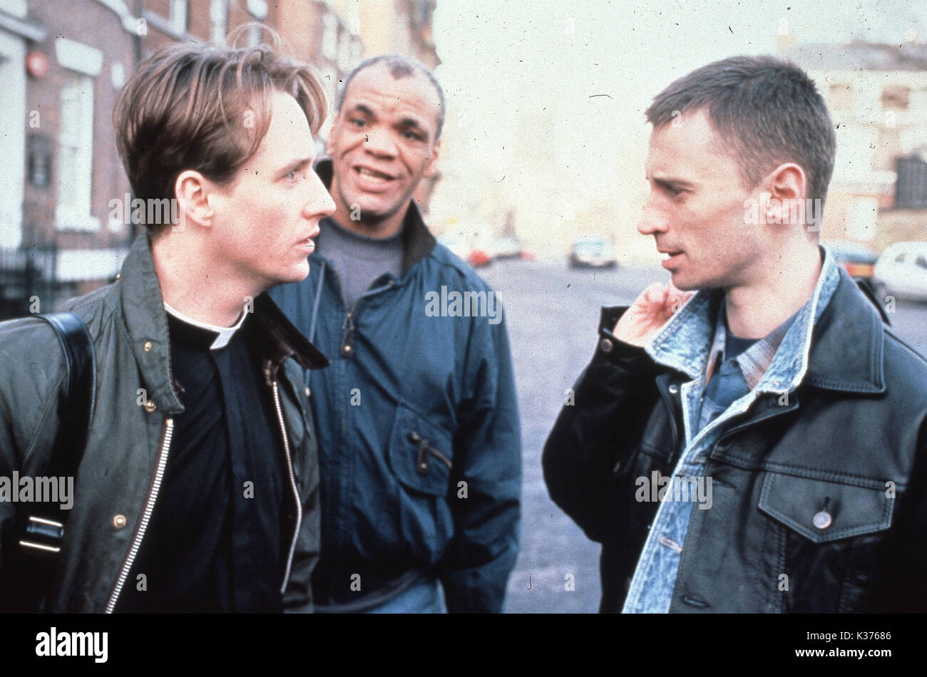 PRIEST [Br 1994] LINUS ROACHE AS FATHER GREG BEING CONFRONTED BY HIS ...