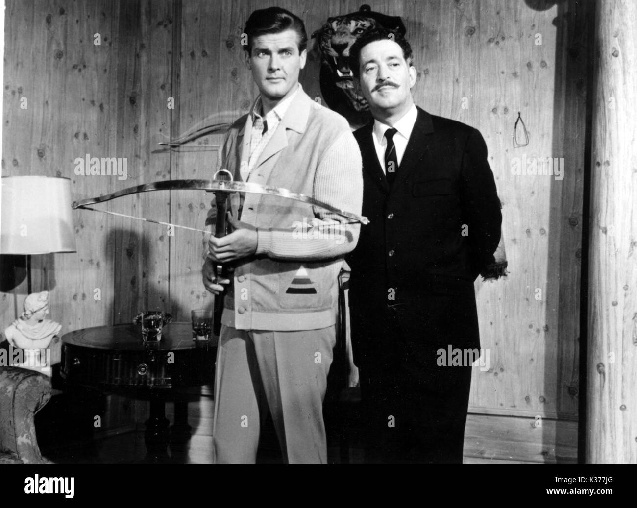 The saint roger moore hi-res stock photography and images - Alamy